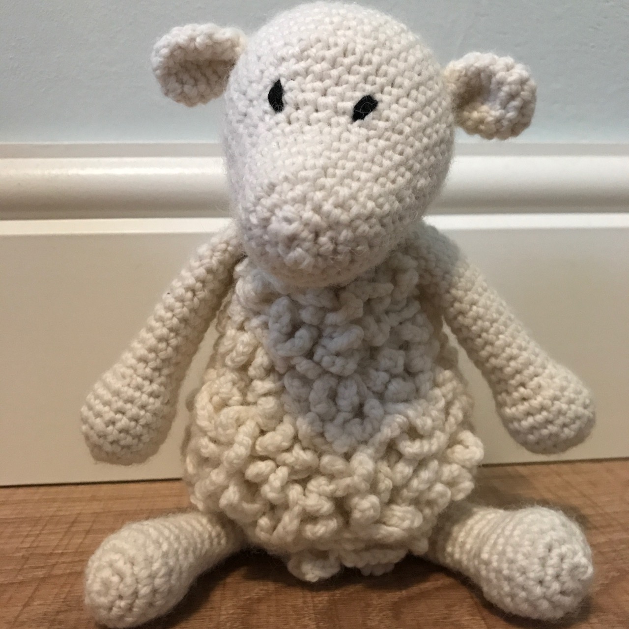 Simon the Sheep – The Stitching sheep