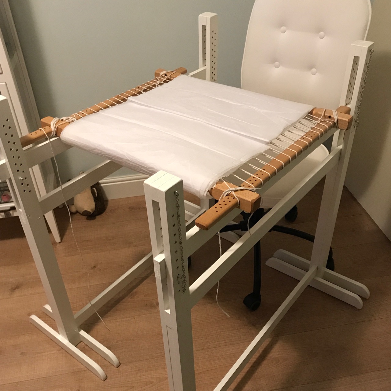 How to make a pair of trestles for your embroidery frame – The Stitching sheep